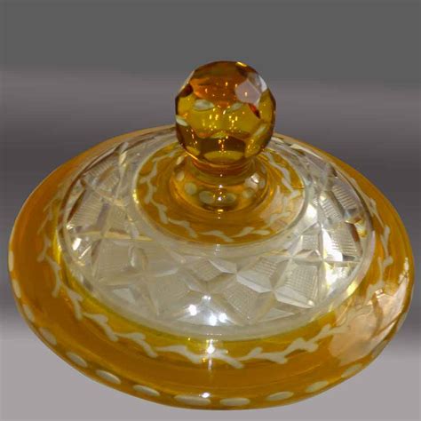 Pokal bonbonnière en cristal de Bohème gravé ambre