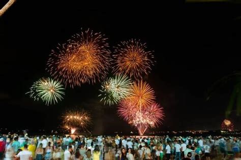 Hz R Veillon Veja As Cidades Do Es Que Ter O Queima De Fogos E