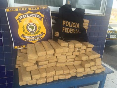 G1 Polícia Rodoviária prende 3 homens 250 quilos de droga em