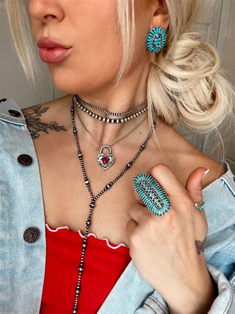The Buckskin Babes On Twitter Just More Jewelz