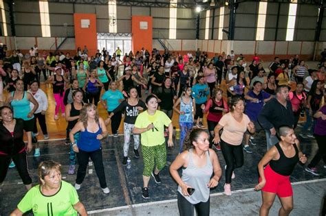 Mega Clase De Zumba En Programa De Feria San Juan 2019
