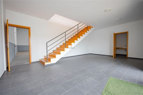 Armaz M Para Arrendamento Concept Living