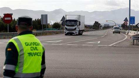 La Guardia Civil alerta de la última estafa en la que están cayendo
