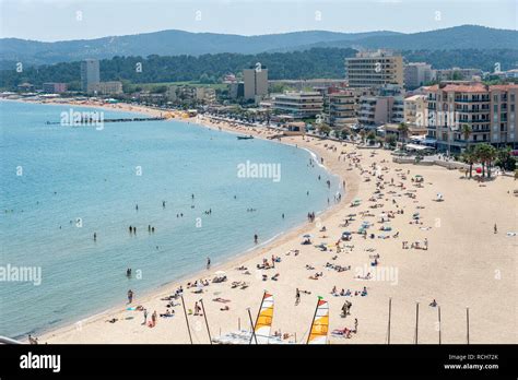 Le Lavandou Hi Res Stock Photography And Images Alamy