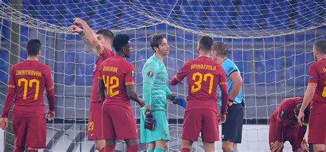 Roma Pari Col Brivido Con Il Wolfsberg Giallorossi Ai Sedicesimi Di