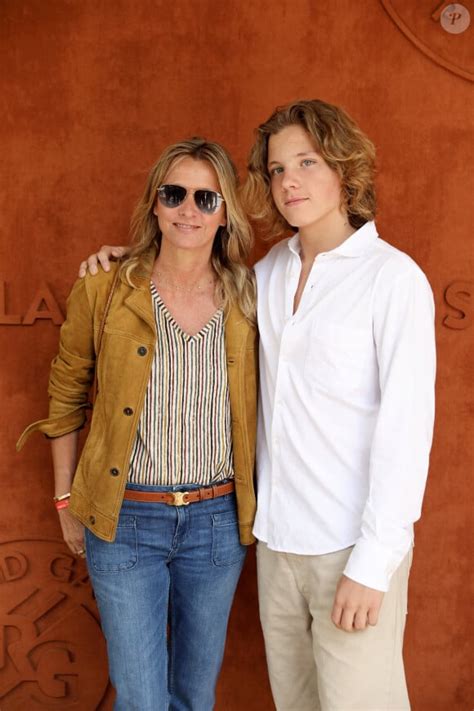 Photo Sarah Poniatowski Lavoine et son fils Roman Personnalités