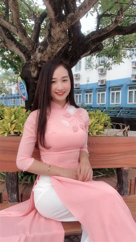 Hình ảnh thầy cô giáo đẹp gần gũi ý nghĩa nhất