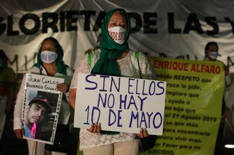 La Jornada Hallan 25 Cuerpos En Fosas Clandestinas