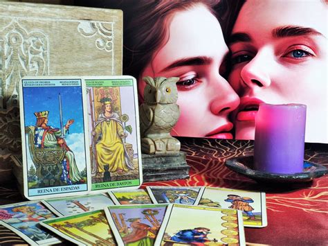 Las Parejas En El Tarot El Amor Entre Las Reinas De Espadas Y Bastos
