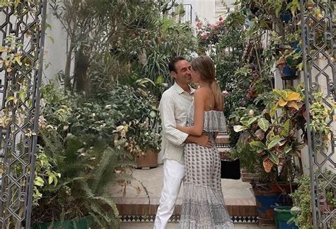 Ana Soria explica por qué ha borrado todas sus fotos con Enrique Ponce