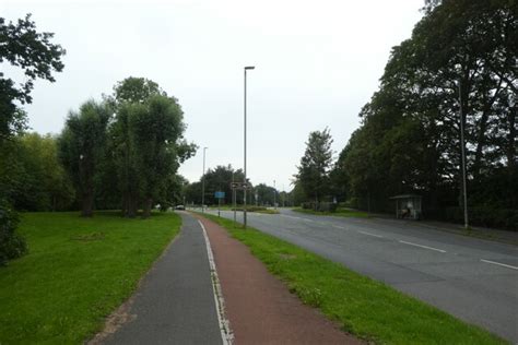 Path Beside Crewe Green Road DS Pugh Cc By Sa 2 0 Geograph Britain