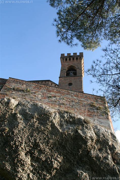 Filoweb It Brisighella Il Borgo Dei Tre Colli