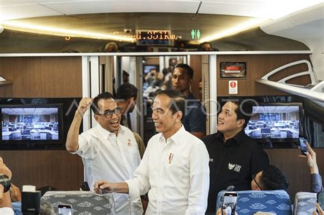 Presiden Uji Coba Kereta Cepat Jakarta Bandung ANTARA Foto
