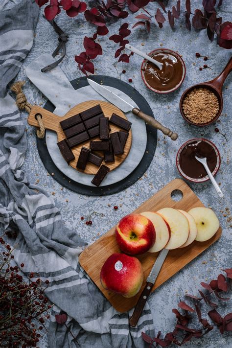 Piruletas De Manzana Con Chocolate Y Caramelo Con Aroma De Vainilla