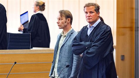 Der Tag Verteidigung fordert Freispruch für Christian B n tv de