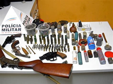 PM apreende armas e munições em Barbacena ACESSA Cidade