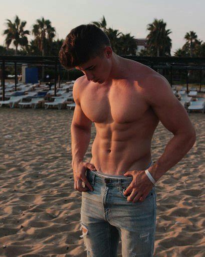 Manu Baumgartner Wiki Yaoi Amino Español Amino