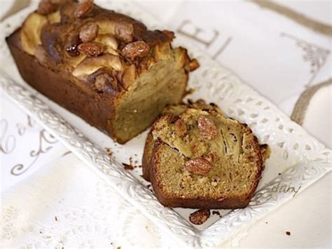 Cake Aux Pommes Aux Pices Et Amandes Caram Lis Es Recette Par Pic Tout