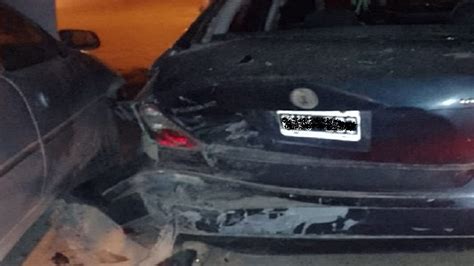 Manejaba borracho y chocó tres autos