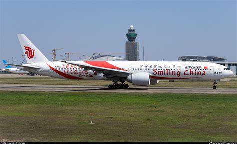 B 2035 Air China Boeing 777 39LER Photo By Nibrage ID 1265211