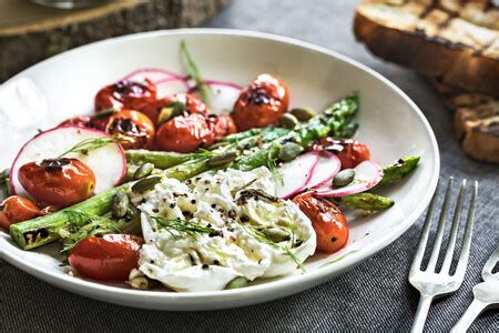 Qué es una burrata receta fácil y casera para cocinar este queso