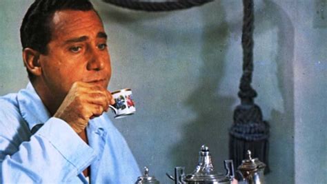 Alberto Sordi E Le Migliaia Di Lettere Dei Suoi Fan Un Tesoro