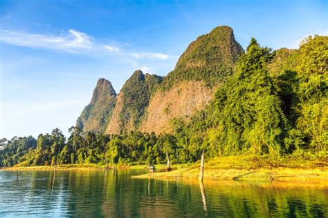 Cheow Lan Lake In Thailand Stock Image Image Of Beautiful 191126153