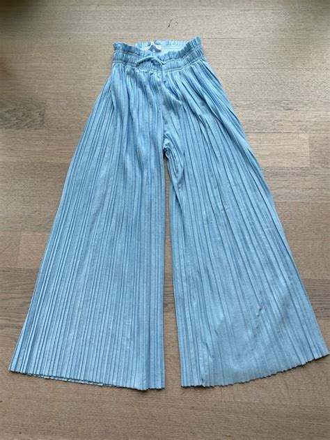 Zara Pleated Hose Fur M Dchen Grosse Kaufen Auf Ricardo
