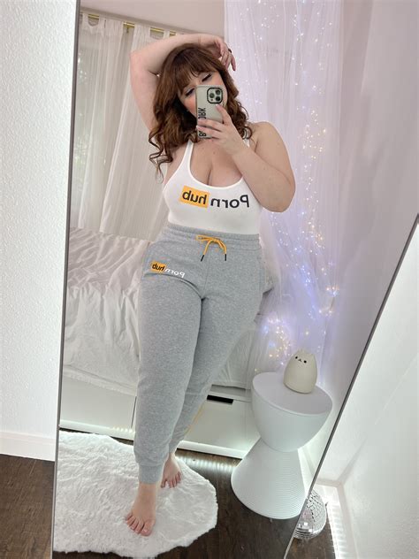 Bea York Vote For Me For Ynot On Twitter You Know Where To Find Me