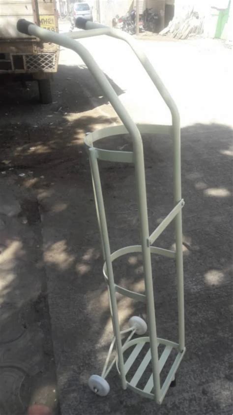 Jumbo Oxygen Cylinder Trolley At Rs 3600 Oxygen Cylinder Trolley In