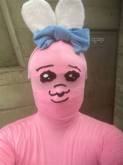 Laughing Emoji Silly Images Meme Stickers Cursed Images Usagi Mean