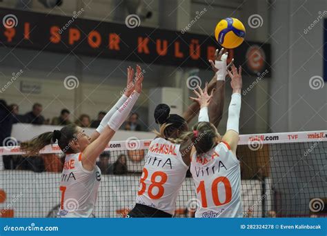 Eczacibasi Dynavit Vs Fenerbahce Opet Turkish Sultans League Match