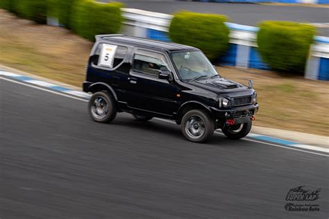 ジムニーのjb23ジムニースーパーラップ2023怒り目ジムニーFOXに関するカスタム事例車のカスタム情報はCARTUNE