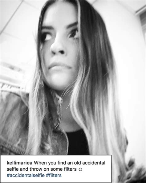 Accidental Selfies 15 Pics