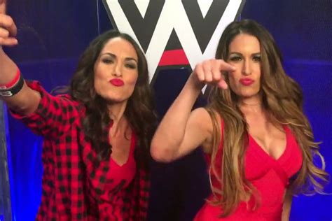 The Bella Twins Start A Youtube Channel Cageside Seats