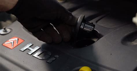 Comment changer huile moteur et filtre huile sur CITROËN C3 Aircross
