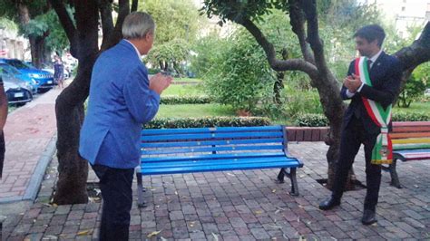 A Sapri Una Panchina Dedicata A David Sassoli InfoCilento