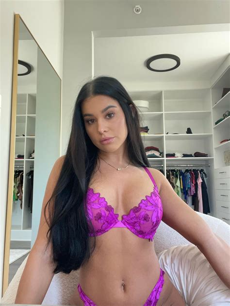 Devorah Roloff Nude Photos Videos 2022 TheFappening