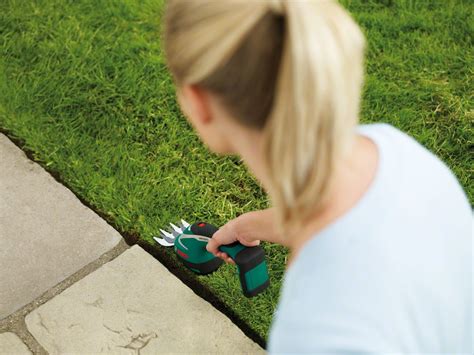 Bosch 10 8V Cordless ASB 10 8 LI Shrub Shear Set With 3 Blades