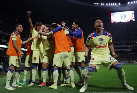 Fiesta de América en el Azteca 1 0 a Chivas y pase a la final de la