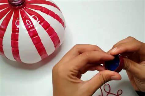 Tutorial Membuat Lampion 17 Agustus Dari Botol Bekas Cantik Dan Mudah