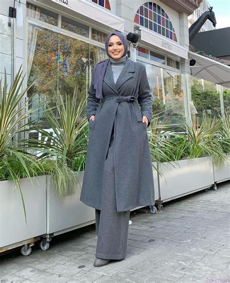 Gri Pantolonlar Nasıl Kombinlenir 16 Farklı Bayan Kombin Önerisi