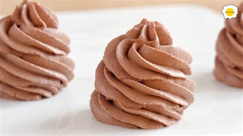 Vanilla Chocolate Chantilly Cream Recipe 香草巧克力香缇奶油食谱 Recette de crème