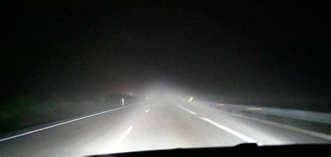 Cómo utilizar las luces del coche correctamente leonoticias