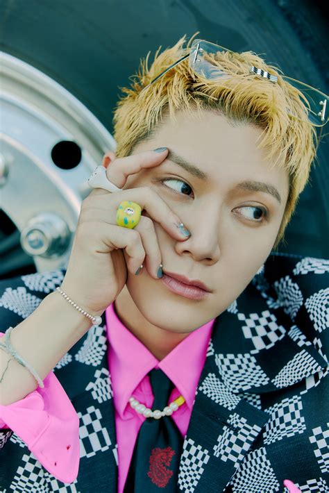 Watch Ncts Ten Sings Paint Me Naked In Bold Solo Track Mv