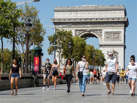 Les Champs Élysées ont retrouvé leur fréquentation d avant Covid