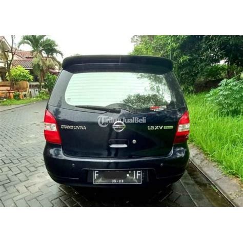 Mobil Nissan Grand Livina 1 8 XV MT 2010 Bekas Normal Pajak Hidup Di