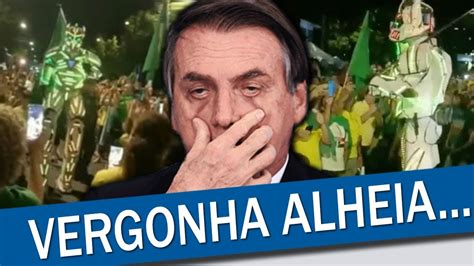 BOLSONARISTAS PASSAM VERGONHA AO CANTAR O HINO NACIONAL PARA ROBÔ