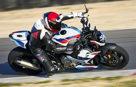 2023 BMW M 1000R