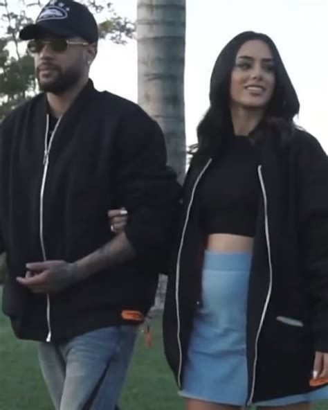 Foto Neymar e Bruna Biancardi também surgiram em clima ameno no ensaio